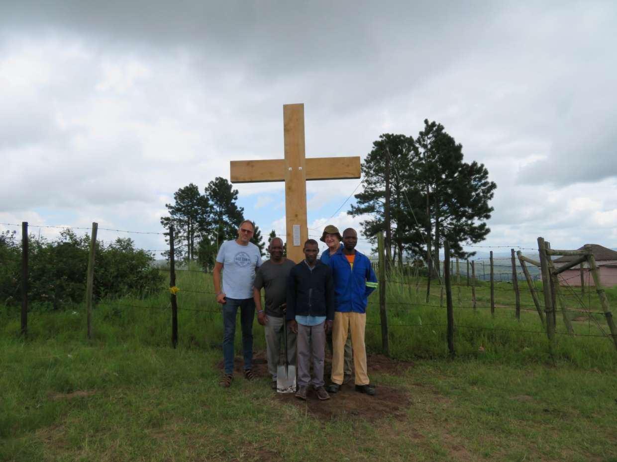 Cross Planting Team | Christian Cross Ministries