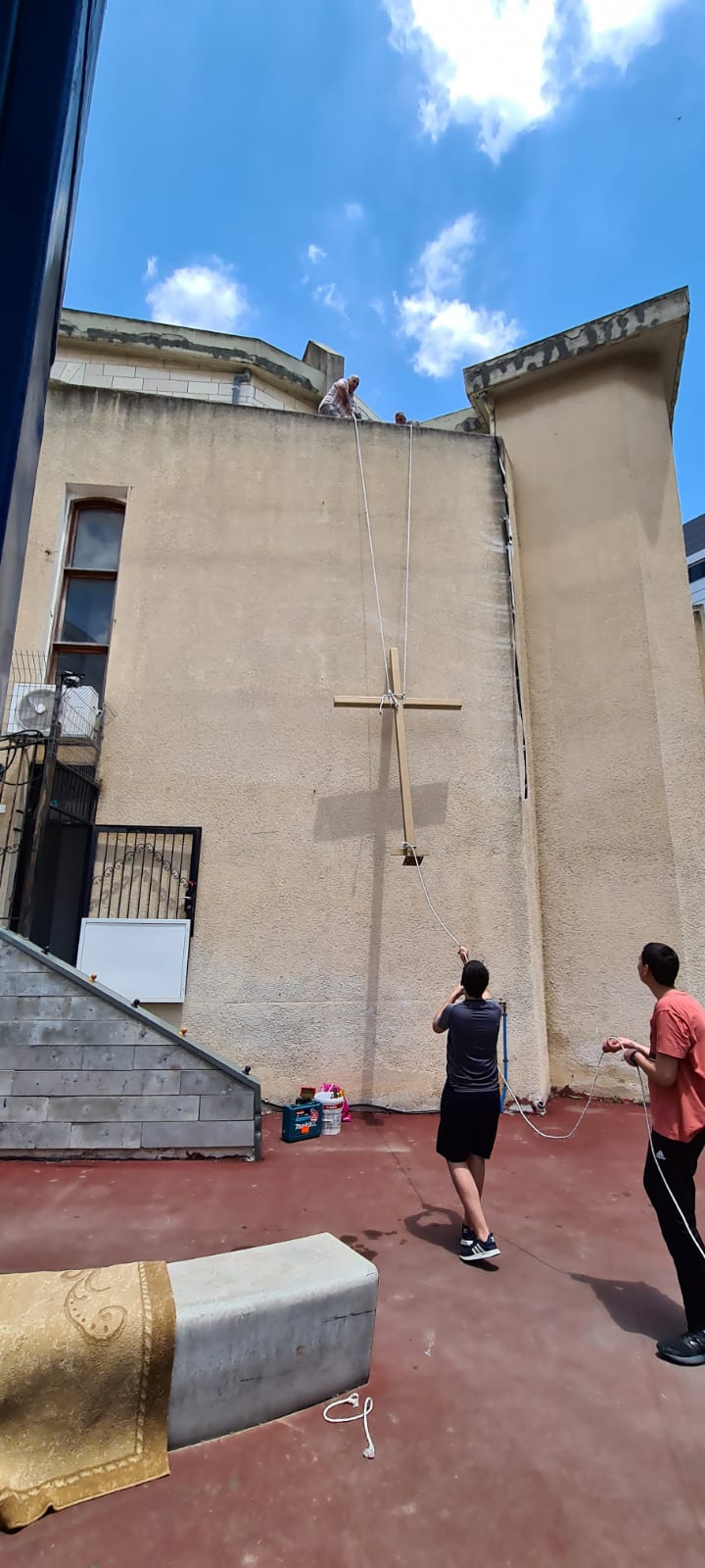 Lifting Cross | Christian Cross Ministries