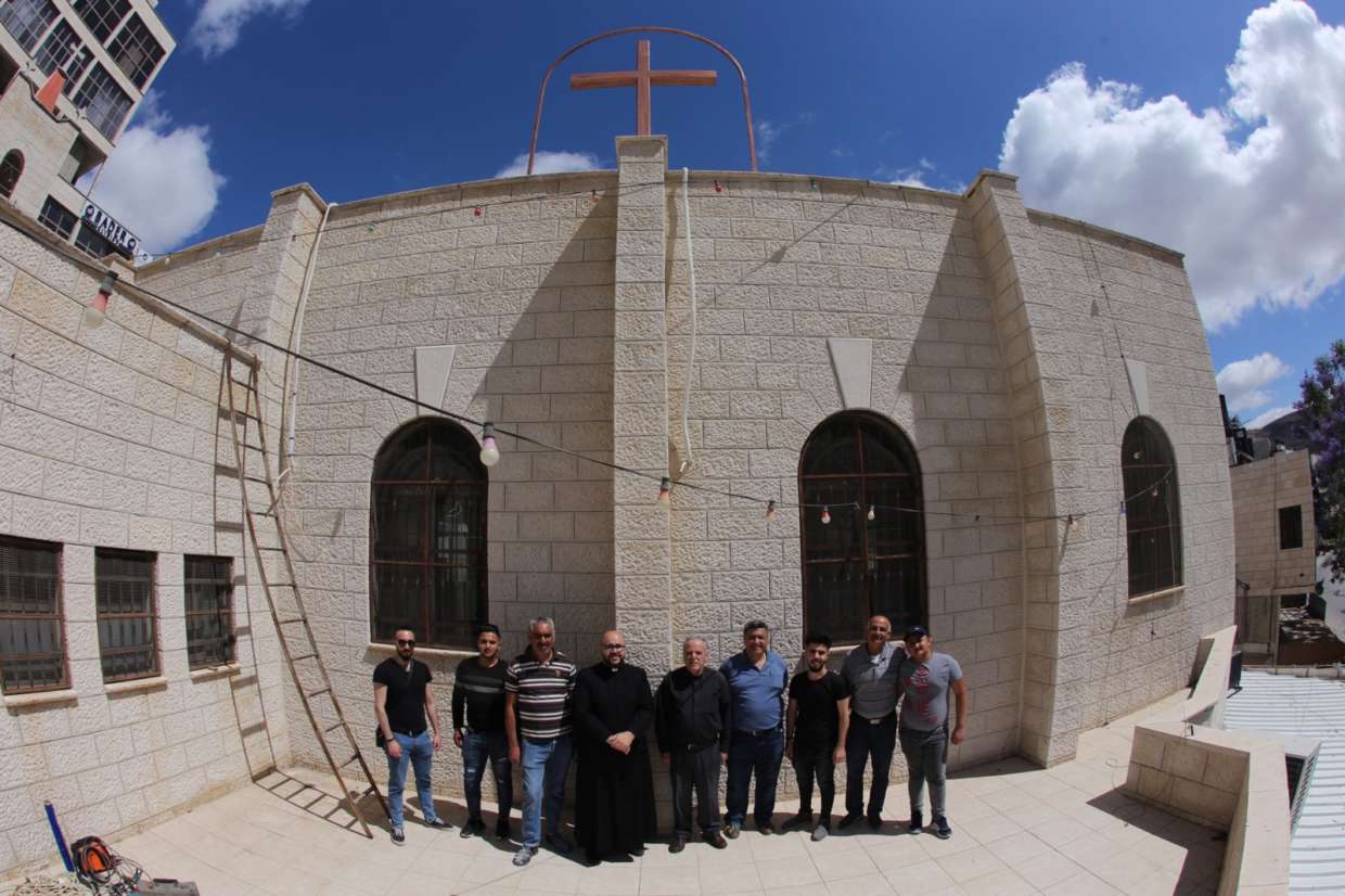 Cross Planting Team | Christian Cross Ministries