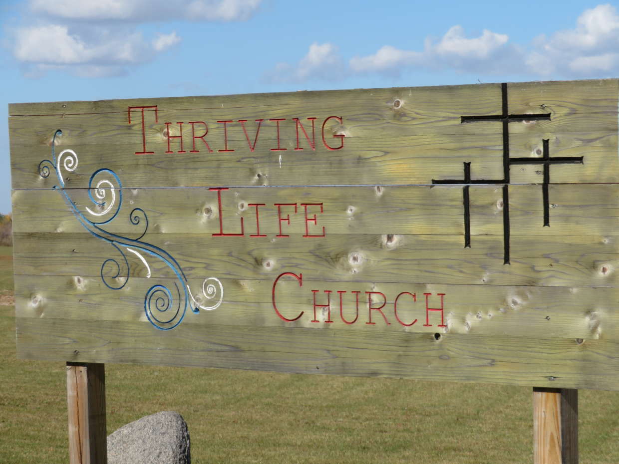 Thriving Life Highway Sign | Christian Cross Ministries