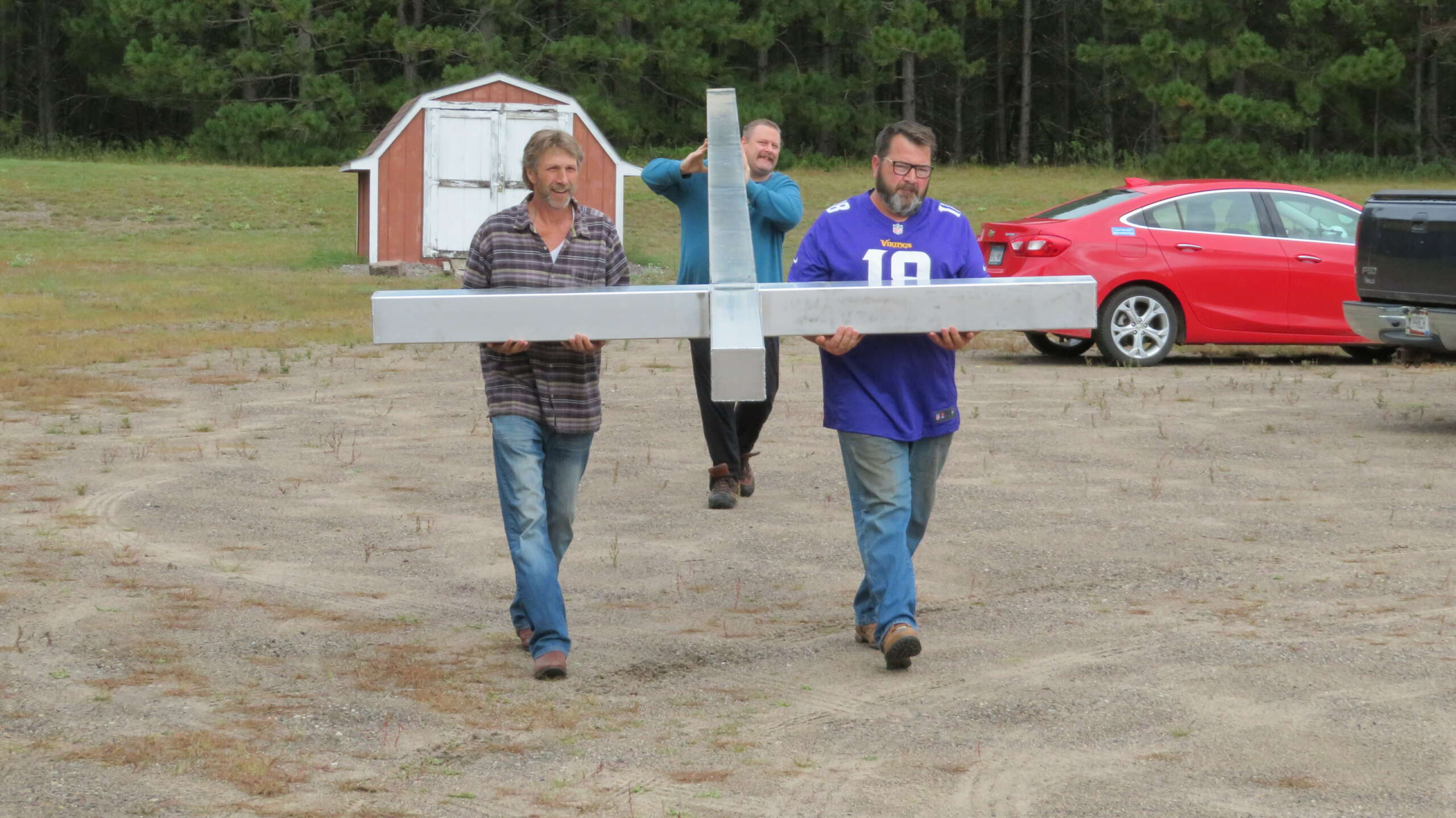 Cross Arriving | Christian Cross Ministries