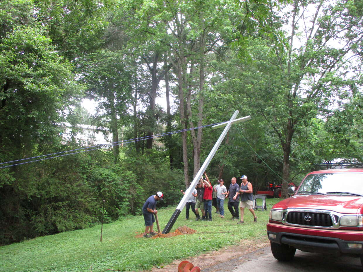 Lifting | Christian Cross Ministries